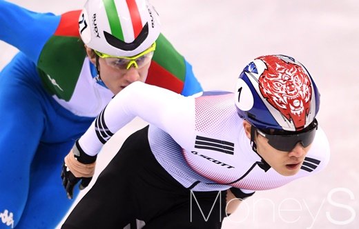 [머니S포토] 1000m 역주하는 서이라 '준준결선 진출' - 머니S