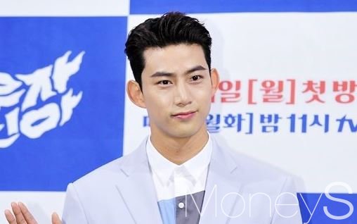 옥택연, 51k 엔터테인먼트에 새둥지… "2PM 활동은 JYP서 담당" - 머니S