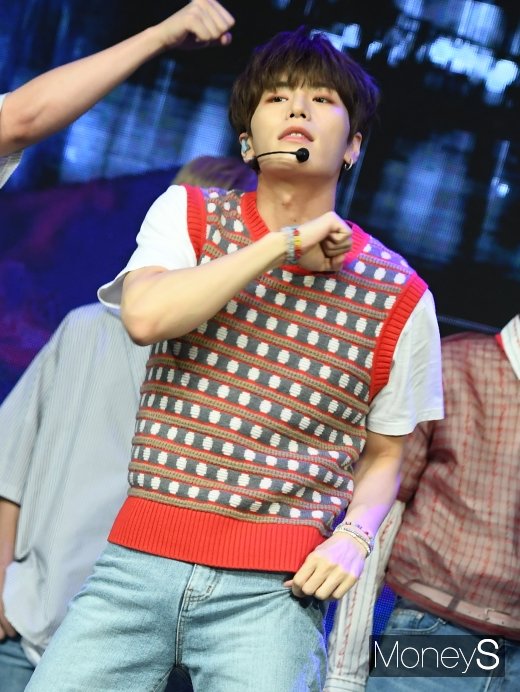 [머니S포토] JBJ95 상균, 섹시한 남성미 - 머니S