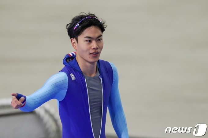 빙속 김민석, 월드컵 2차대회 1000m서 개인 최고기록…메달 획득은 실패 - 머니S