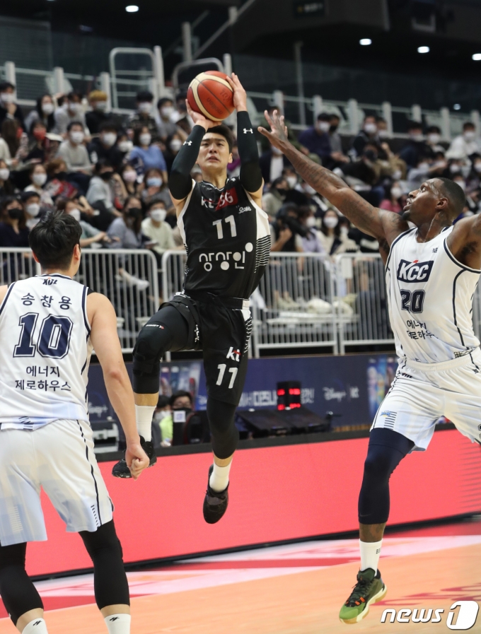 '양홍석·라렌 41점 합작' KT, KCC 제압하고 2연승 - 머니S