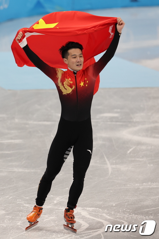 [사진] 남자 1000m 금메달, 중국의 런쯔웨이 - 머니S
