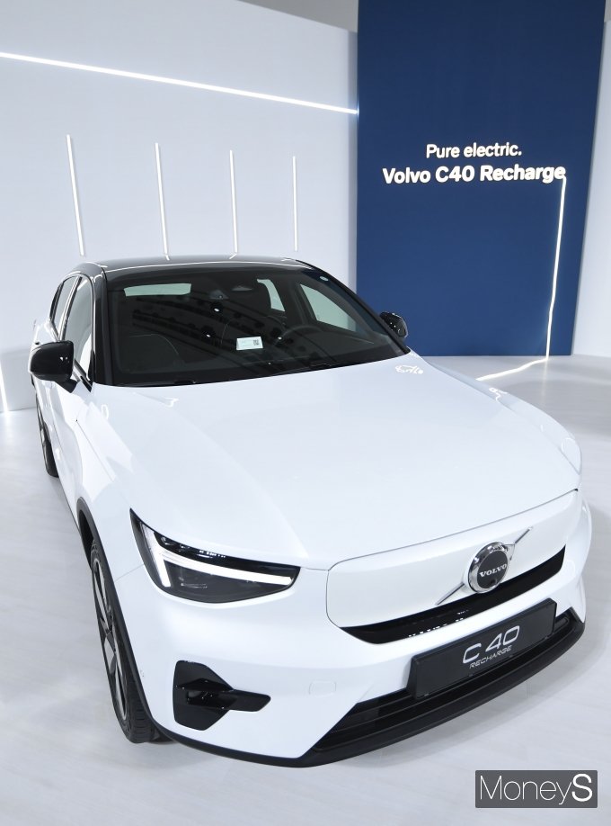 [머니S포토] 볼보코리아, 첫 쿠페형 전기 SUV C40 리차지 - 머니S