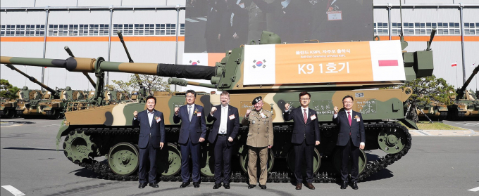 창원시 '명품 무기', K2전차·K9 자주포 폴란드 수출 출고식 - 머니S