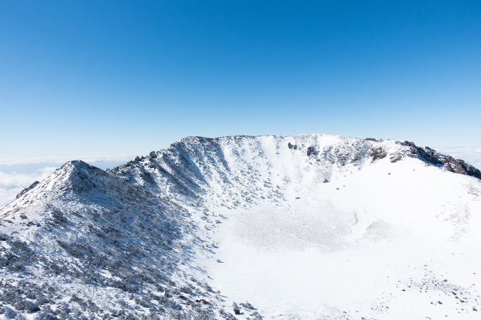 새해 첫 일출, 한라산 정상서 보자… 2년 만에 야간산행 허용 - 머니S