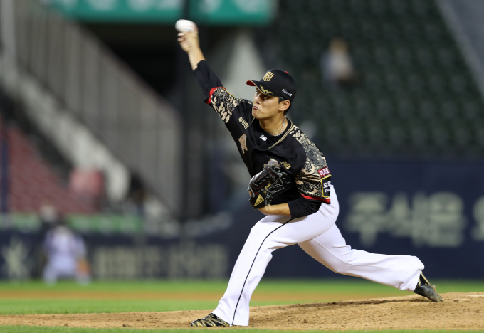 KT 주권, WBC 중국 대표로 출전… 한국과 맞대결 가능성도 - 머니S