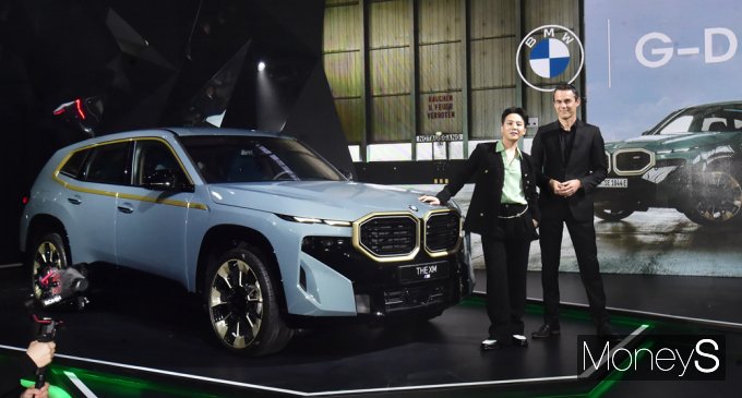 [머니S포토] 엠배서더 GD와 함께하는 BMW 뉴 XM 출시 행사 - 머니S