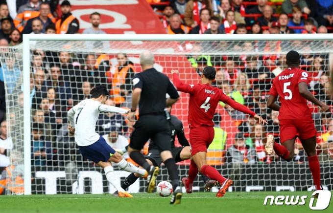 [EPL 결산③] 아쉬웠던 손흥민, 7시즌 연속 두 자릿수 득점+EPL 100골 달성 - 머니S