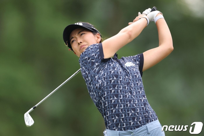 '5언더파' 신지은, '메이저' KPMG 3R 단독 2위…선두에 한 타차(종합) - 머니S