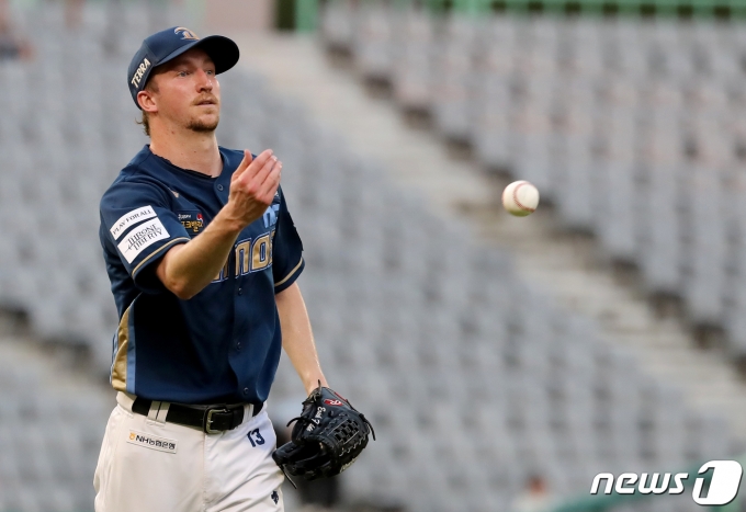 '불붙는 2위 싸움' NC, SSG 2-0 제압…KT·두산도 승리 찬가(종합) - 머니S
