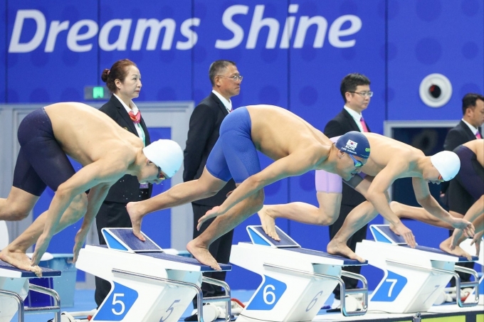 수영 이인국, 장애인AG 자유형 200m 4위…주종목 배영 100m서 金 도전 - 머니S