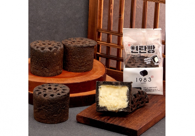 "연탄이야, 빵이야?"… CU, SNS 인증템 '연탄빵' 인기 - 머니S