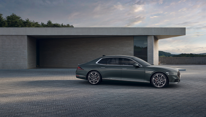 [momo톡] 제네시스 G90, 사운드 왜 좋은가 했더니…최신 B&O 시스템 덕분? - 머니S