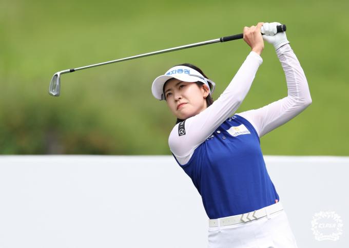 잠잠하던 박민지, KLPGA MBN 여자오픈 첫날 선두…첫 승 도전 - 머니S