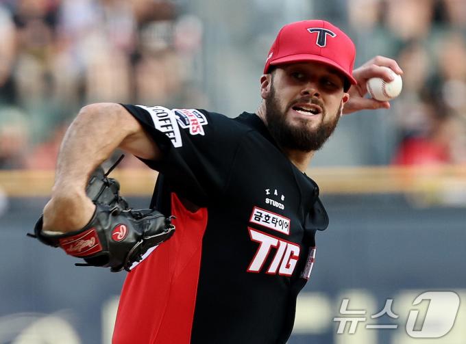 '알드레드 9K 역투' KIA, LG에 3연전 싹쓸이…6연승, 선두 질주 - 머니S