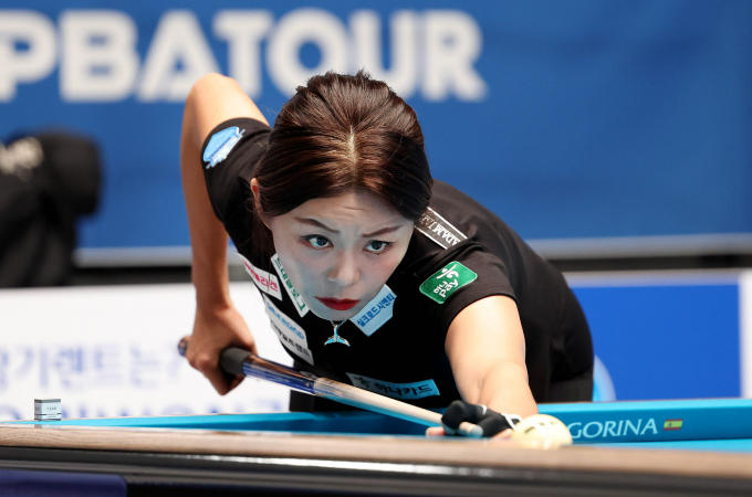 '당구 여제' 김가영, LPBA 32강 진출… 김세연·김상아 탈락 - 머니S