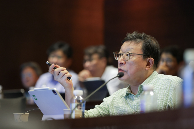 [APEC 2025]허태수 GS회장, APEC CEO 서밋서 AI·에너지 전환 논의 - 머니S